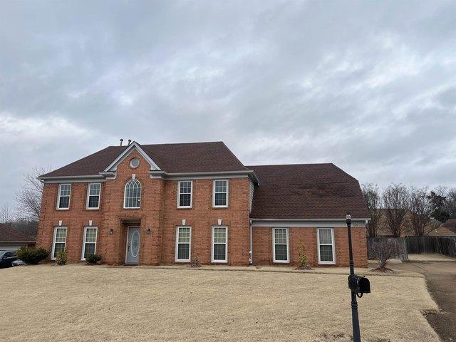 8956 E Meadow Ridge Cv, Memphis, TN 38016