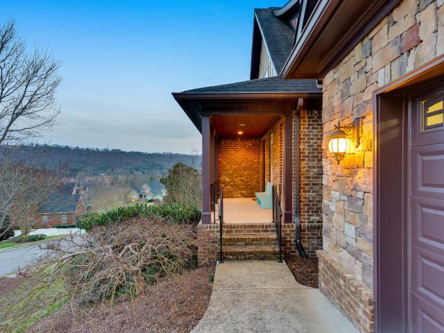 8956 Wandering Way, Ooltewah, TN 37363 | MLS #1529 | Compass