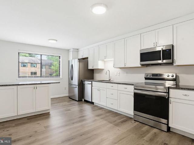 8957 Skyrock Court