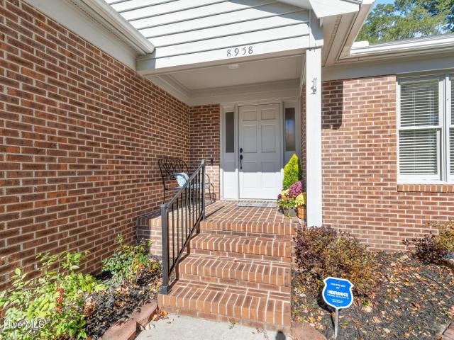 8958 Landing Drive SW