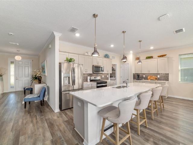8958 SW 75th Loop, Ocala, FL 34481 | MLS #OM721197 | Compass