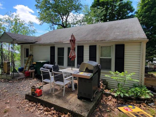 8958 Tomstown Road
