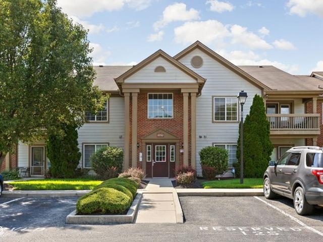 8950 Hunters Creek Dr Apt 208, Indianapolis, IN 46227