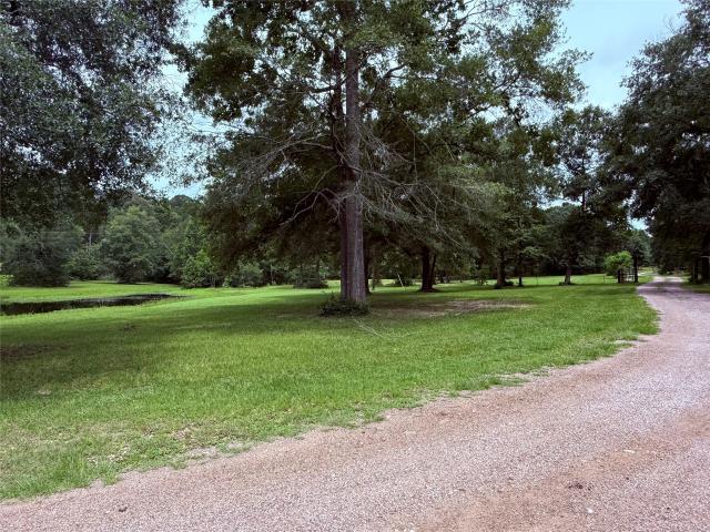 8952 County Line Road