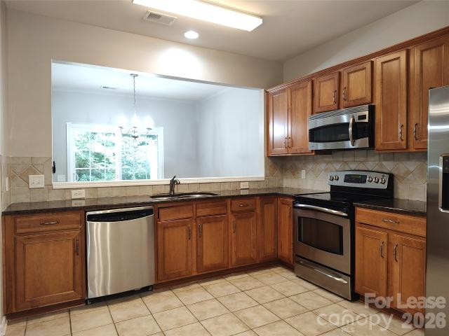8952 Kirkley View Court