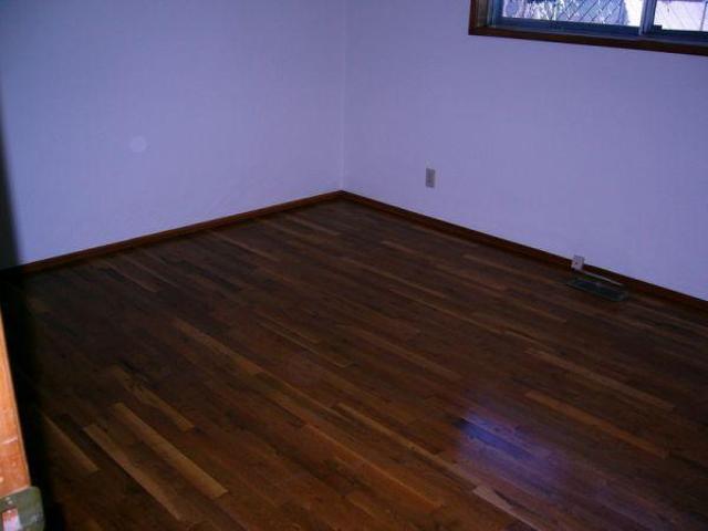 $895 3 bdr House Springfield