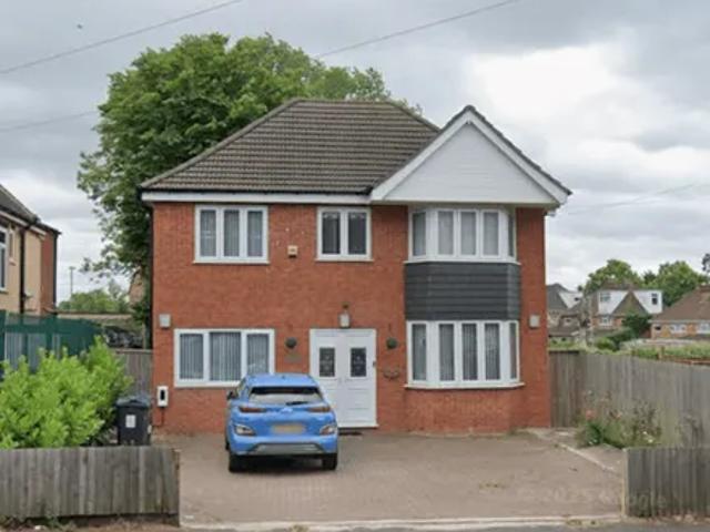 895 Alum Rock Road, Washwood Heath, B8 2LX, United Kingdom | 4 bed house for rent #167624182 | Rentberry