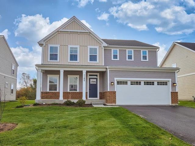 895 Brielle Blvd, Gilberts, IL 60136