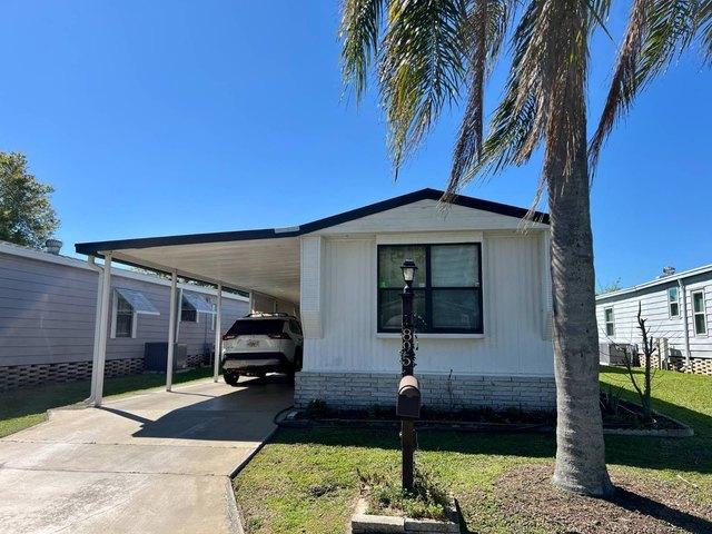 895 Bunker Cir Unit 895, Winter Haven, FL 33881
