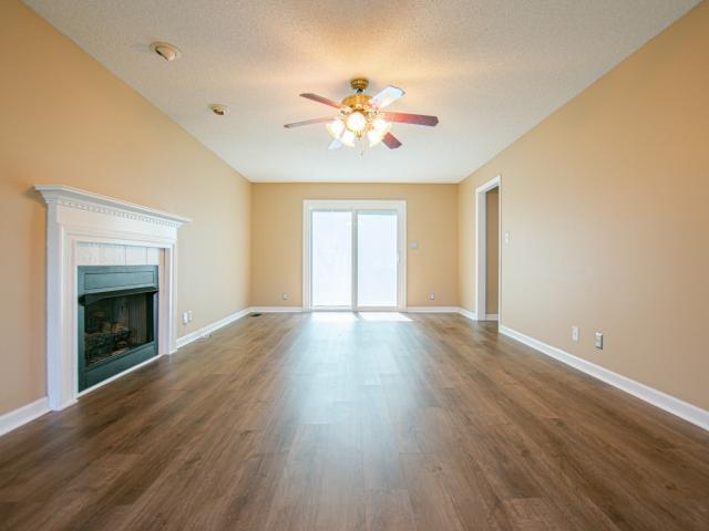 895 Sugarcane Way