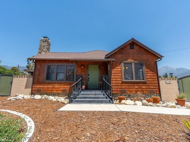 895 W 23rd St, Upland, CA 91784