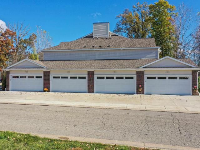 895 Watercress Lane