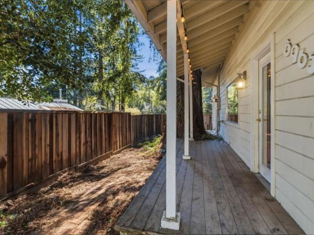 8965 Redwood Drive
