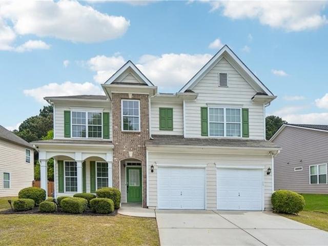 8967 Crestview Cir, Union City, GA 30291