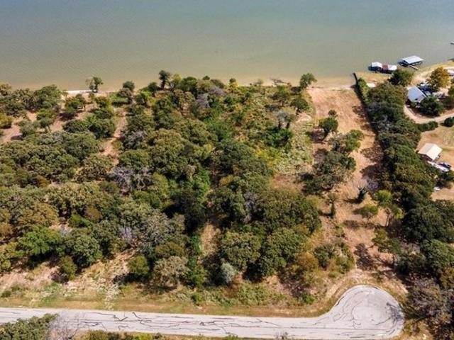 8967 Southern Shore Ct, Kemp, TX 75143