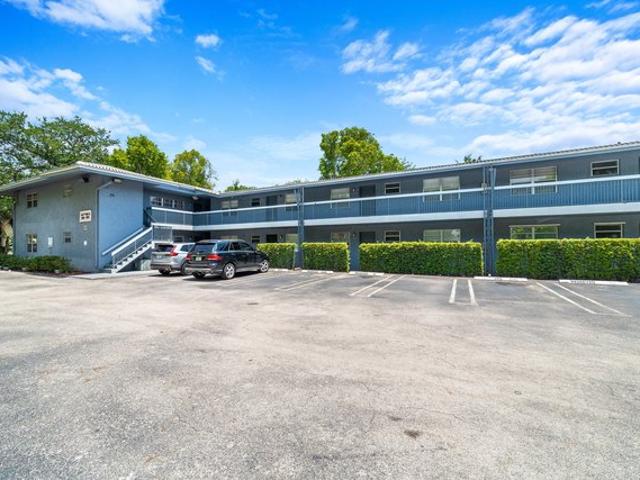 8968 W Sample Rd Unit 101, Coral Springs, FL 33065