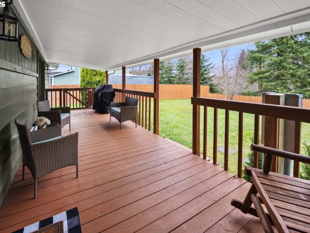 89695 Old Bog Rd, Warrenton, OR 97146 | MLS #220925 | Compass