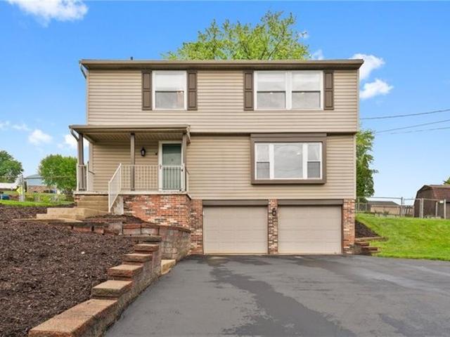 8961 Barnes Lake Rd, Irwin, PA 15642