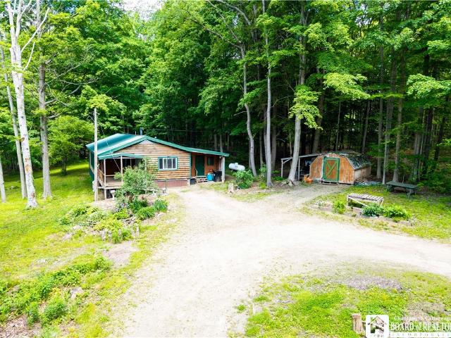 8961 Flucker Hill Rd