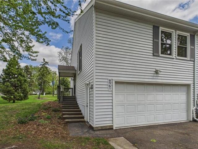 8961 42nd Ave N, New Hope, MN 55427