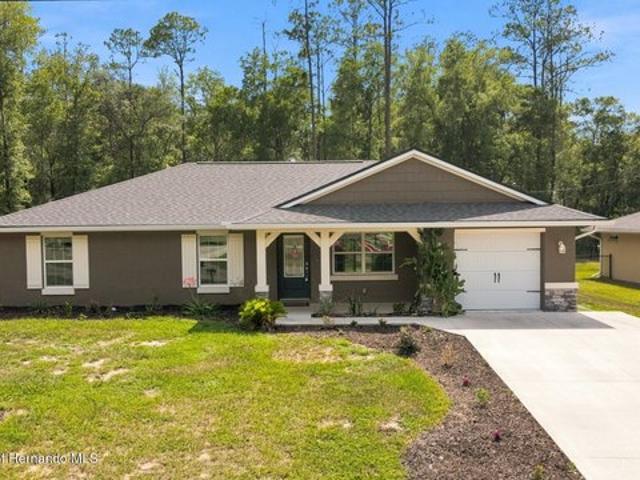 8962 N Stern Way, Citrus Springs, FL 34434