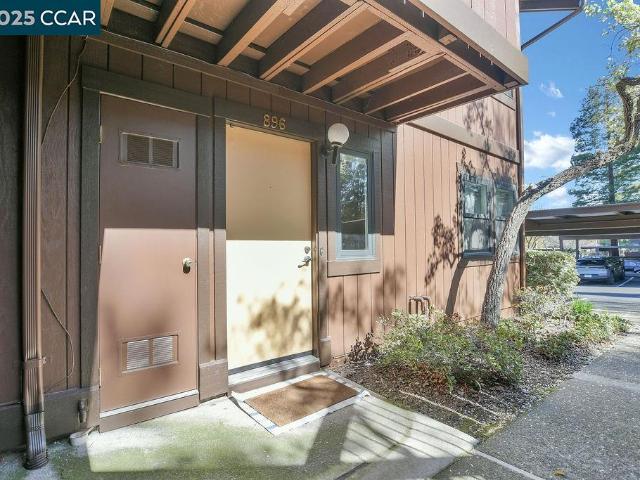 896 Camelback Pl, Pleasant Hill, CA 94523 | Compass