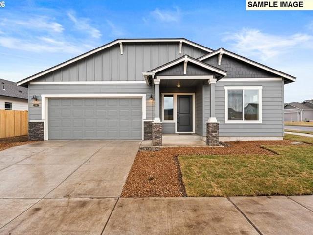 896 E Maple Brook Ave, Hermiston, OR 97838