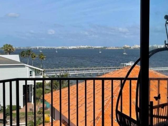 896 N Federal Hwy #521, Lantana, FL 33462