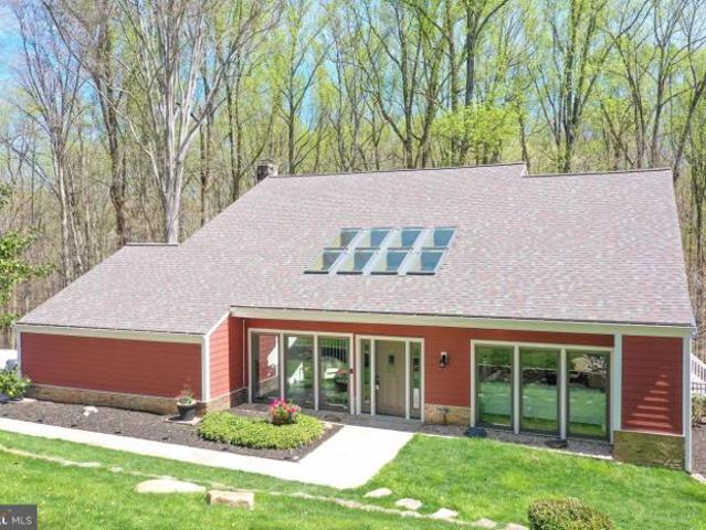 8975 Furrow Ave, Ellicott City, MD 21042