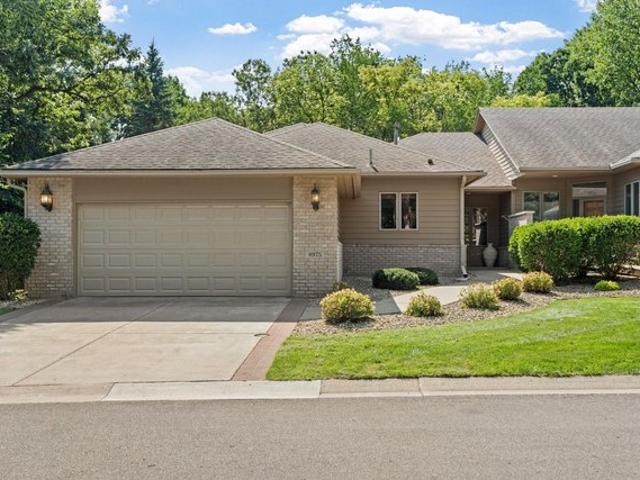 8975 Hunters Way, Apple Valley, MN 55124