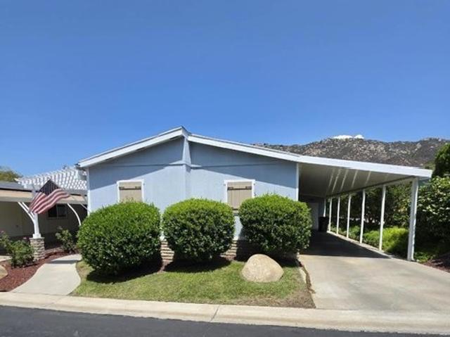 8975 Lawrence Welk Dr Spc 381, Escondido, CA 92026