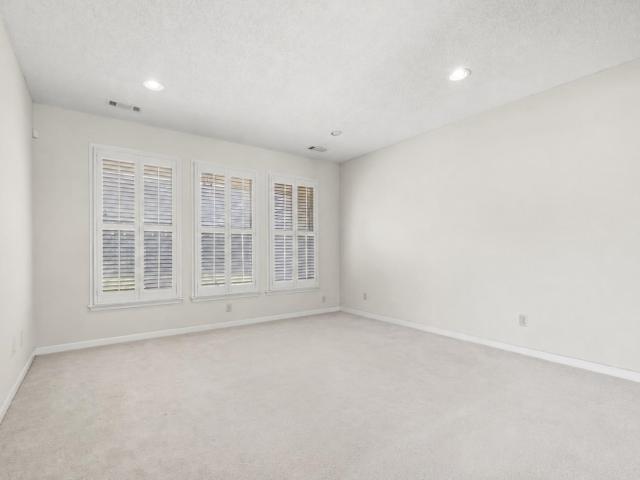 8977 chimneyrock blvd