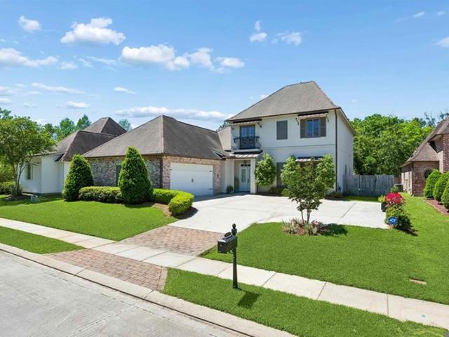 8970 Carriagewood Estates Dr, Baton Rouge, LA 70817