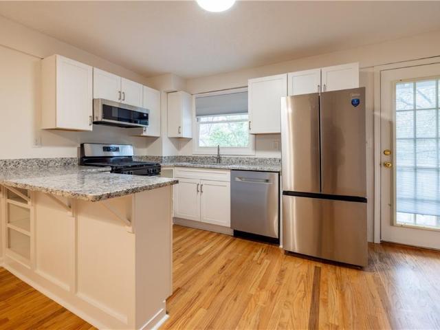 897 Argonne Avenue NE 3