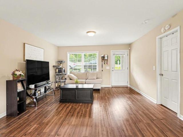 897 Breeze Hill Road