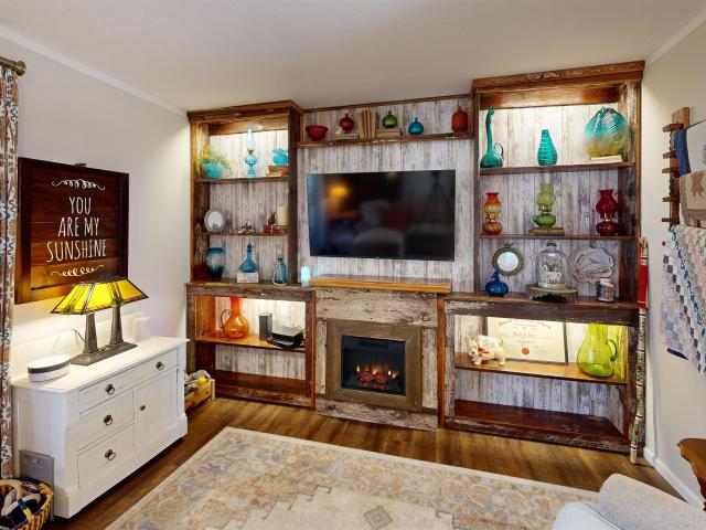 897 E Lake St, Unit 115, Lake Mills, WI 53551 | MLS #2020 | Compass
