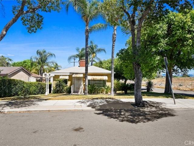 897 S K St, San Bernardino, CA 92410