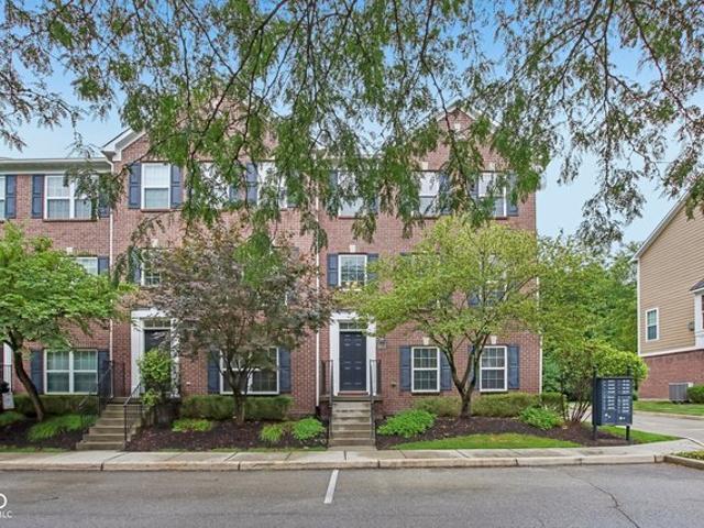 897 Rosalind Pl, Carmel, IN 46032