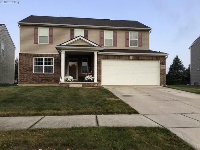 8987 Parkland Dr, Ypsilanti, MI 48197