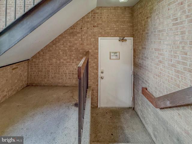 8989 A Cotswold Drive # 2