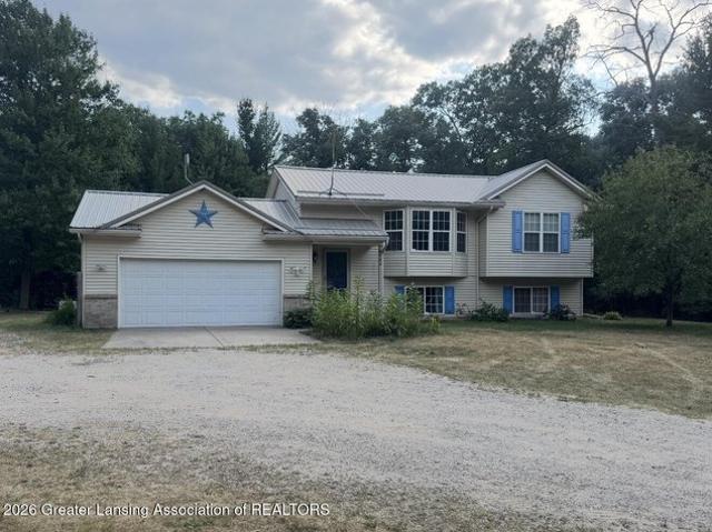 8980 E 56th St, Newaygo, MI 49337