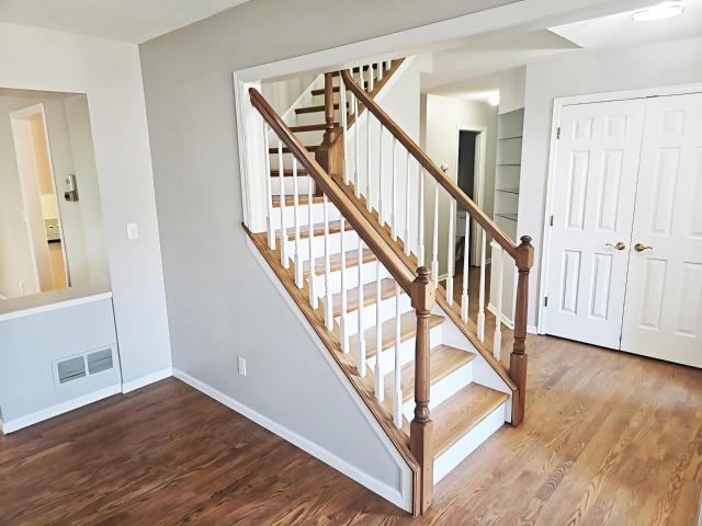 8982 Hunters Trail
