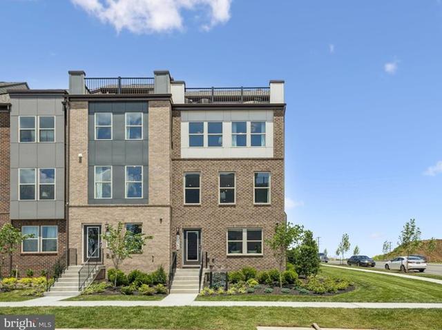 8983 Katherine Johnson Ave, Manassas, VA 20109