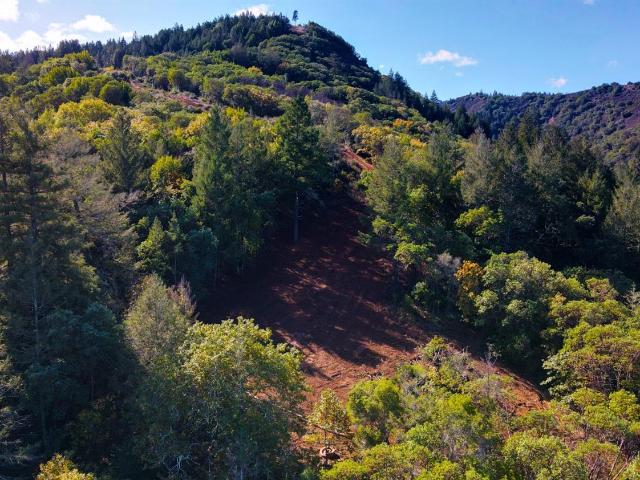 8983 W Dry Creek Rd, Healdsburg, CA 95448 | MLS #324066
