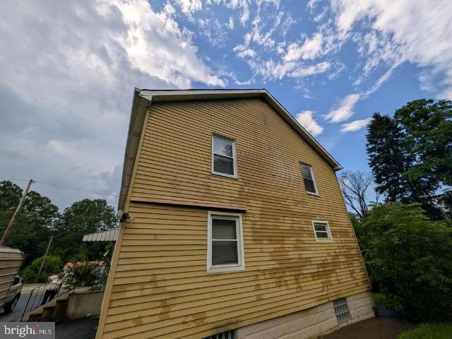 898 Joffre Cherry Valley Road