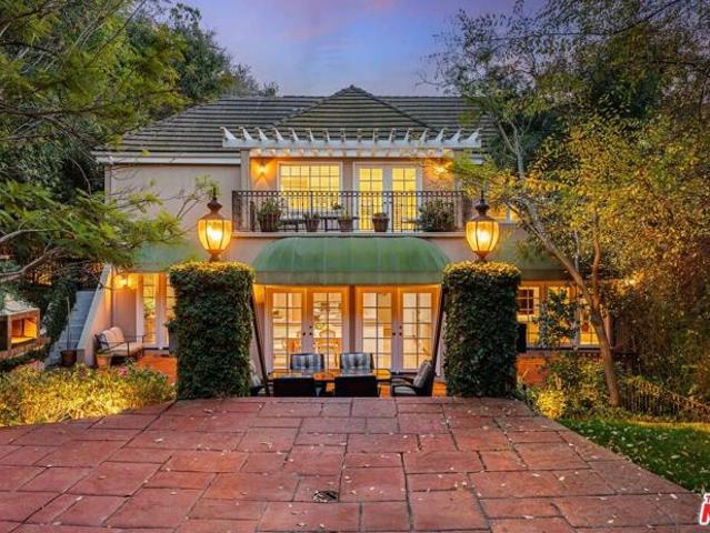 898 N Bundy Dr, Los Angeles, CA 90049
