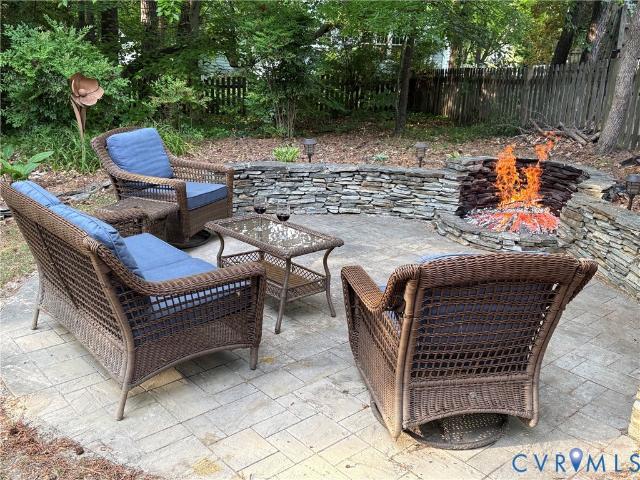 8997 Kings Charter Drive