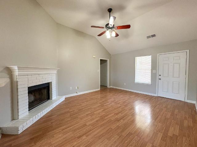 8998 gracie ln