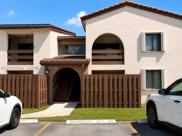 8999 SW 123rd Ct Apt 103, Miami, FL 33186