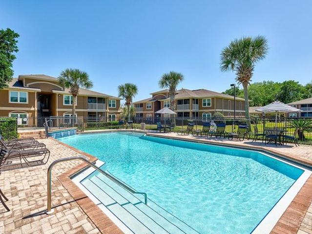 8990 N Davis Hwy, Pensacola, FL 32514